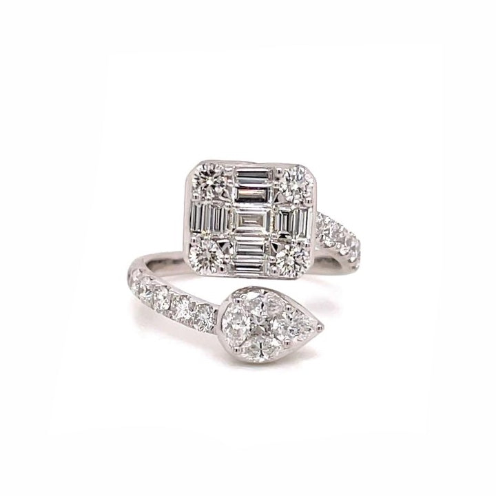 Emerald and Pear Illusion Ring – Rothschild Diamond