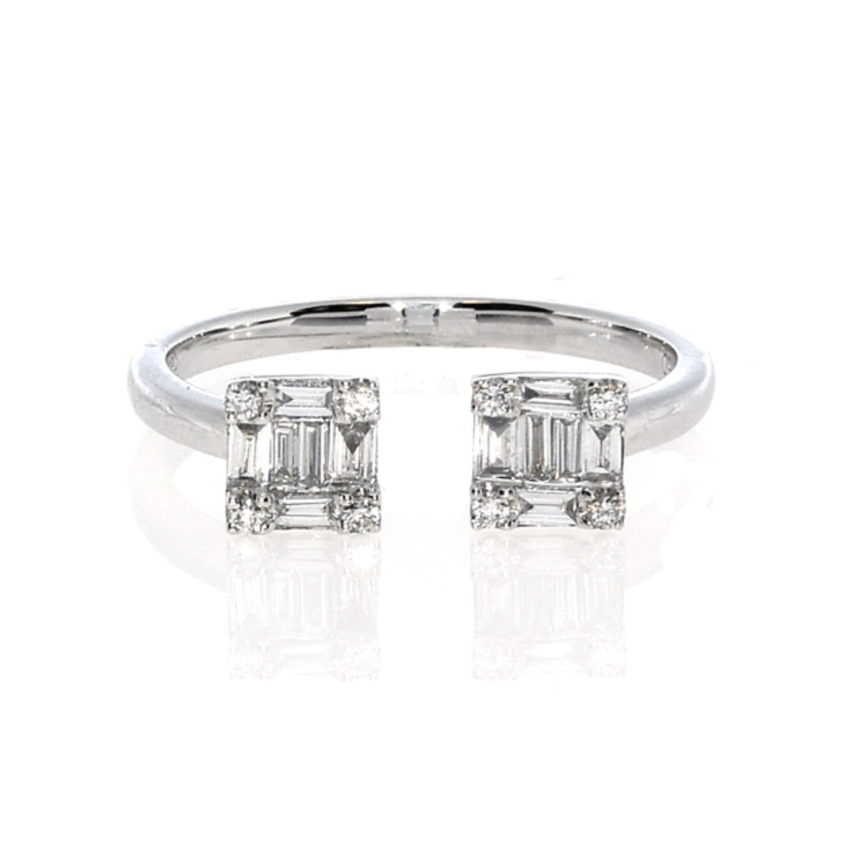 Petite Deaux Carre Ring – Rothschild Diamond